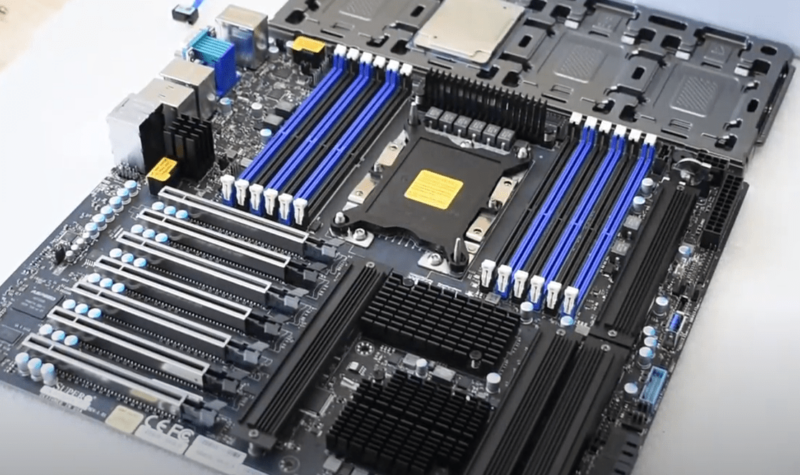 VDO สาธิตการทดสอบ VROC RAID บน Supermicro X11SPA-T - | PC Gallery